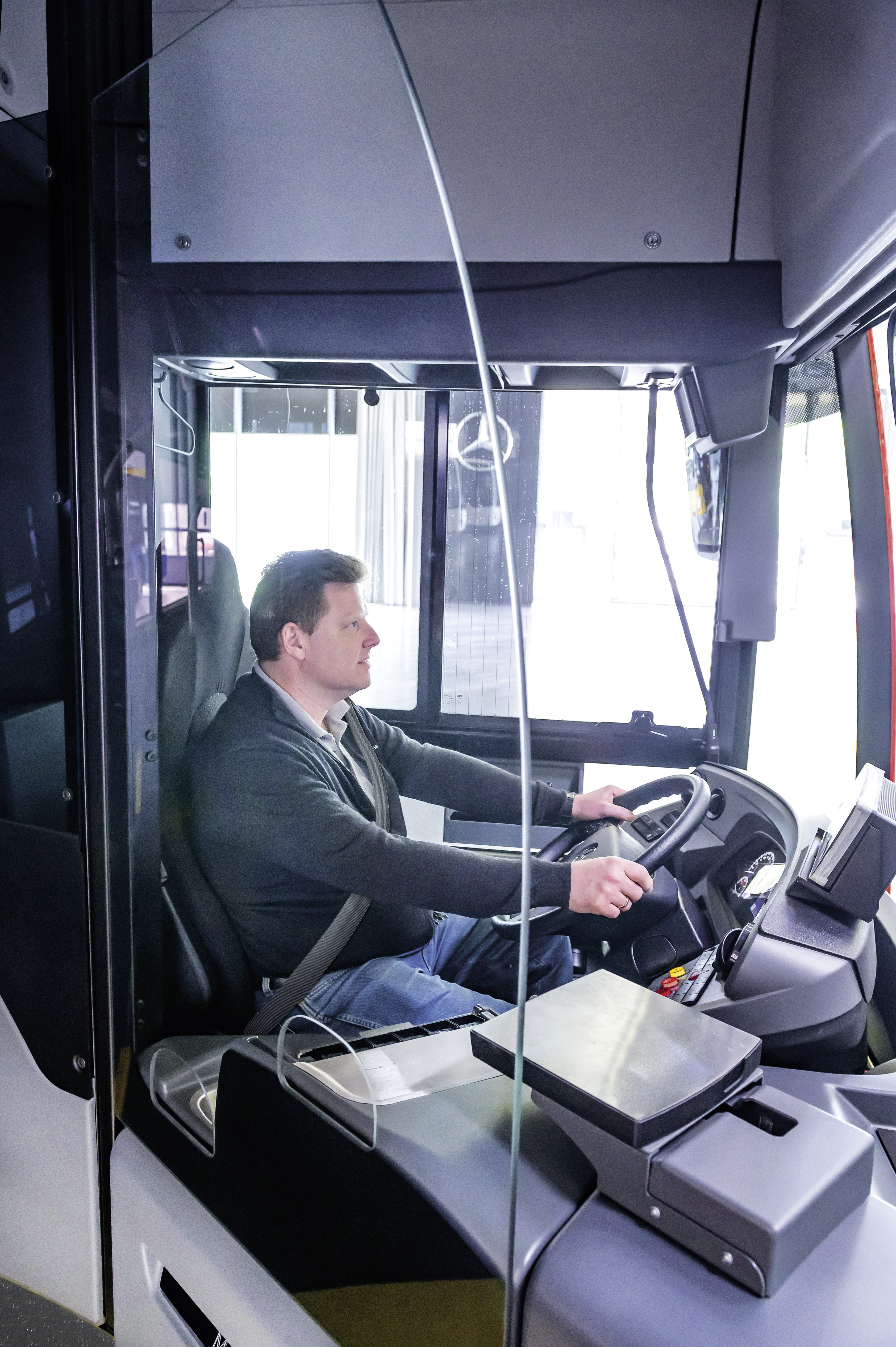 Nachrüstbare Fahrerschutztüren für den Citaro | Busnetz
